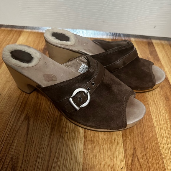 UGG | Shoes | Ugg Katherine 827 Brown Suede Open Toe Clogs | Poshmark